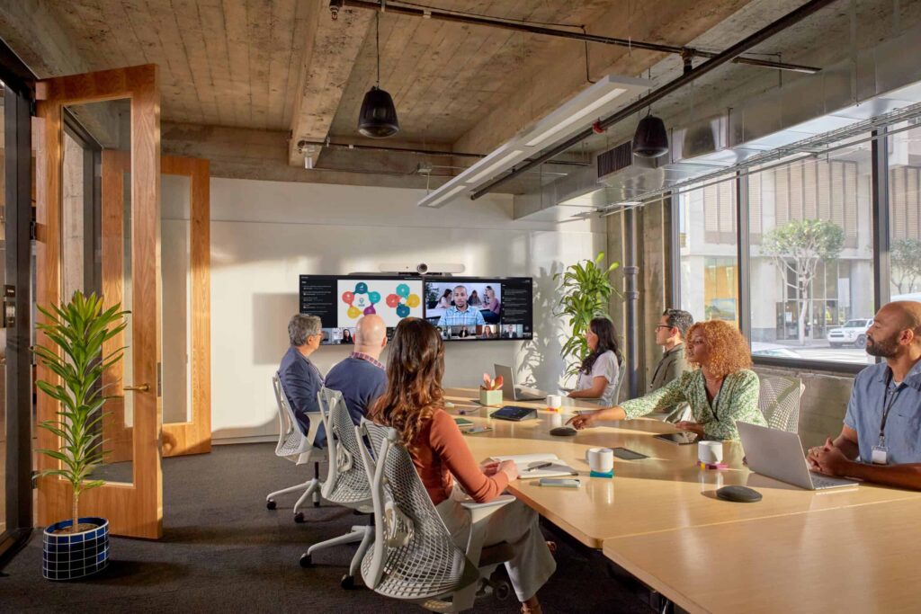 Four ways Logitech devices enhance your Microsoft Teams Rooms
