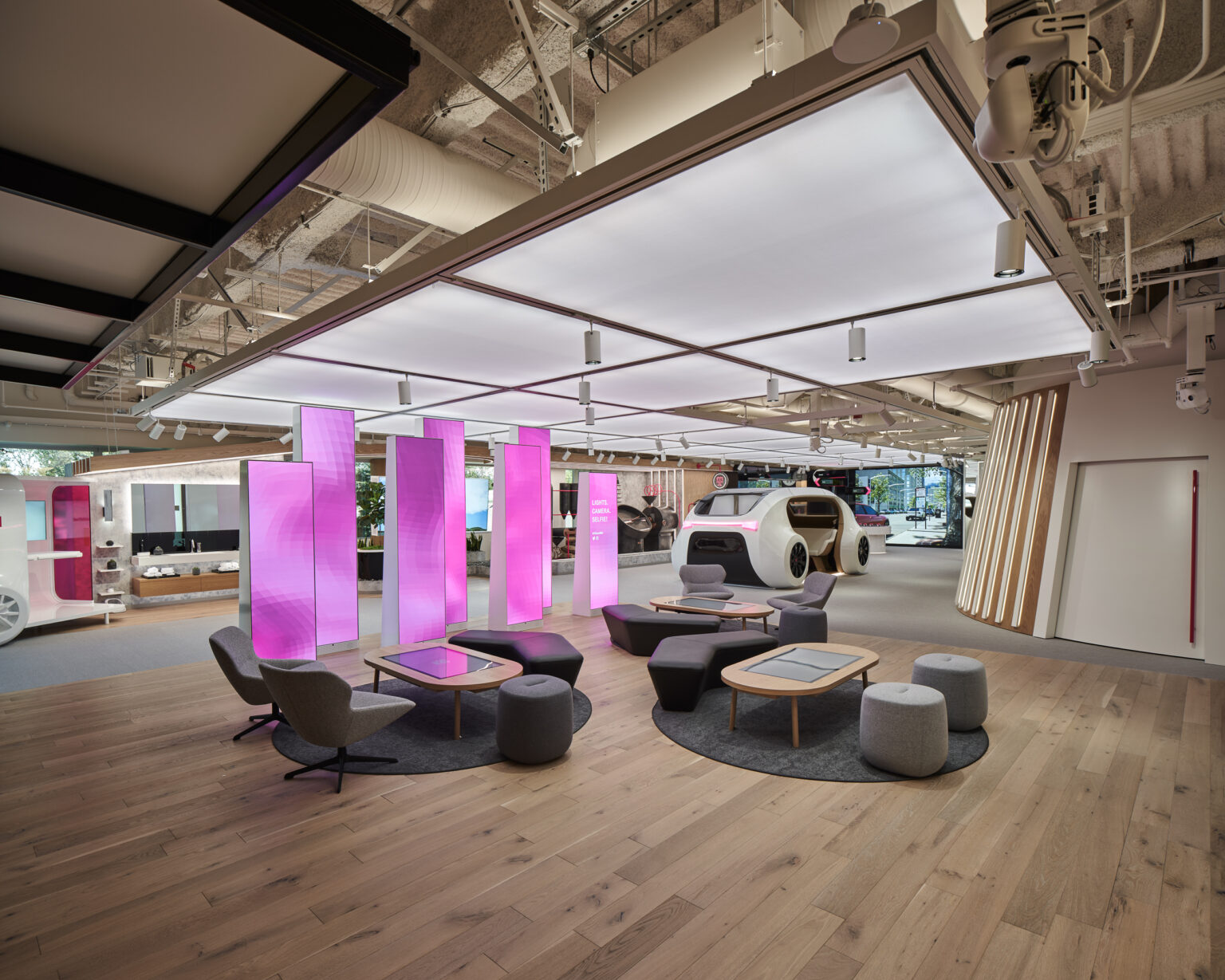 Careers in AV, video meetings, and digital signage at AVI-SPL